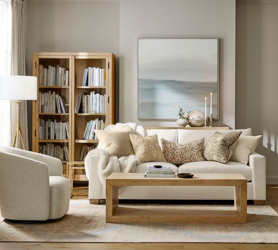 Demitria Hand-Knotted Wool Rug