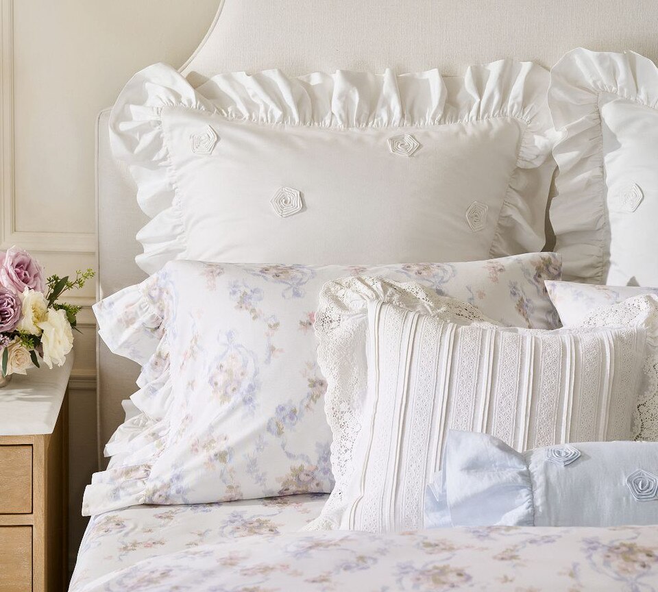 LoveShackFancy Manorbrooke Bouquet Printed Pillowcases - Set of 2 ...