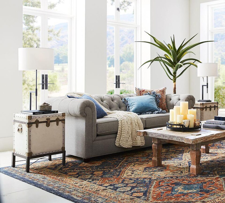 Ludlow 18.5" Trunk End Table